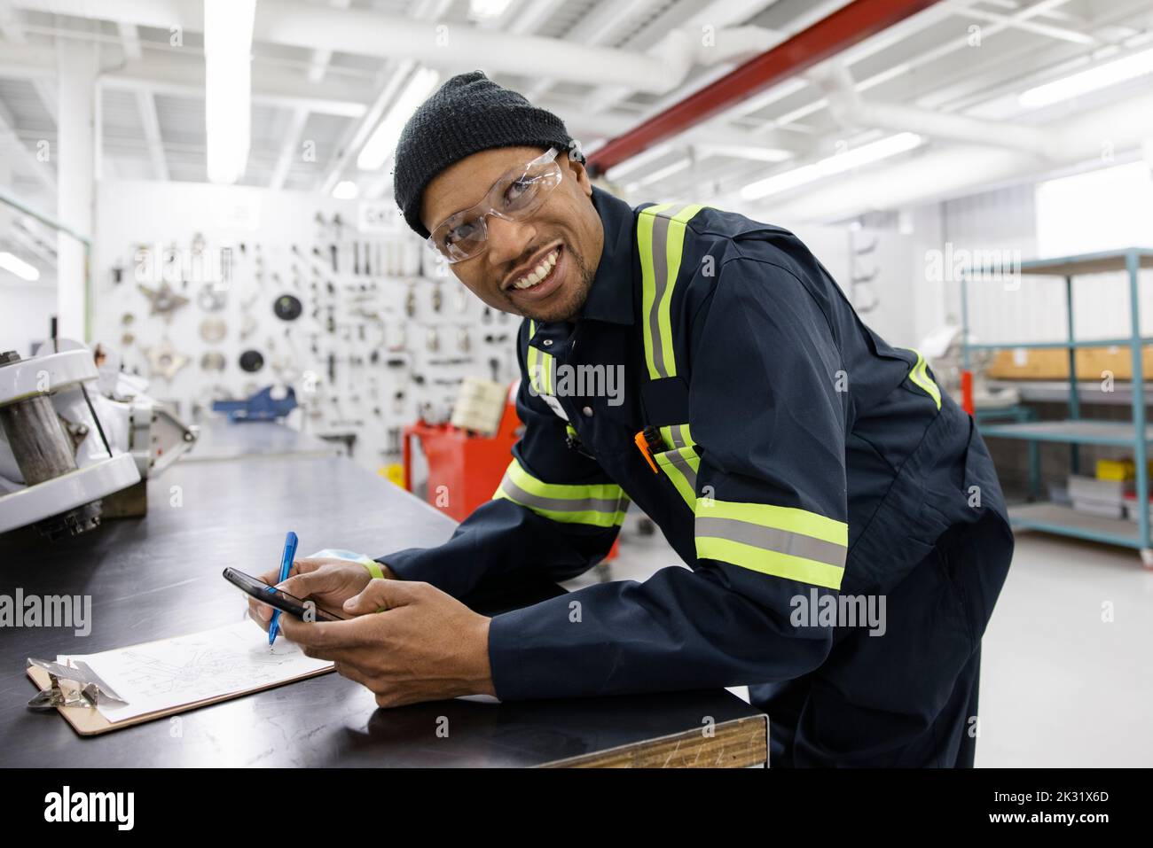 List phone hi-res stock photography and images - Alamy