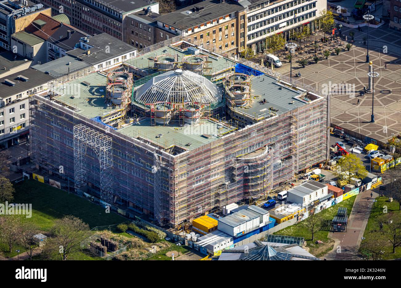 Redevelopment city hall with shrouded facade hi-res stock photography ...
