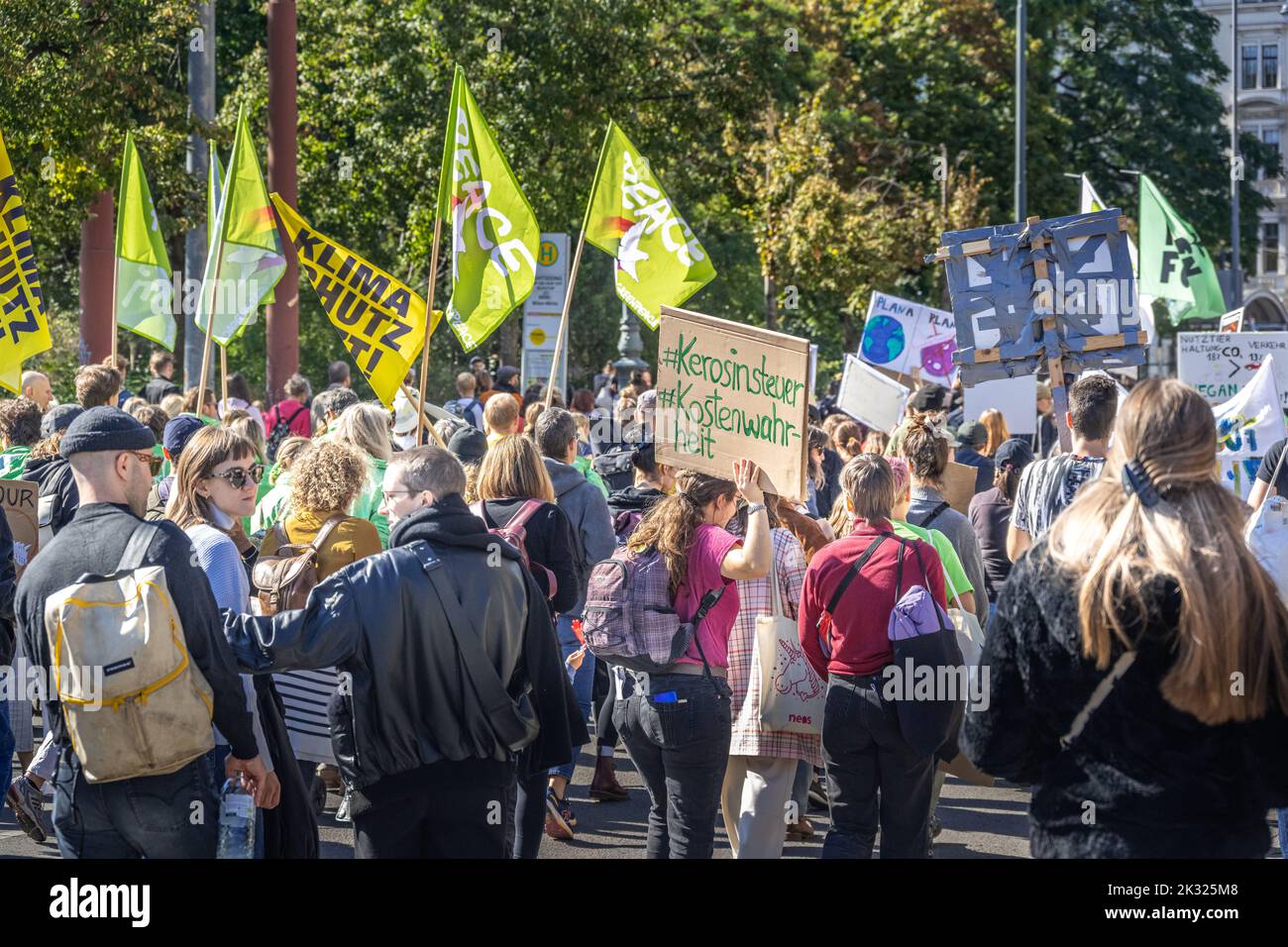 Earth day climate strike march hi-res stock photography and images - Alamy