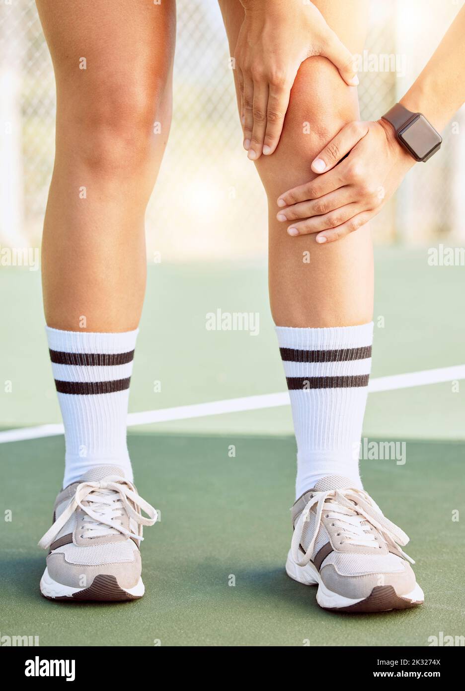 Tennis woman, knee pain and leg injury from exercise accident, fitness ...