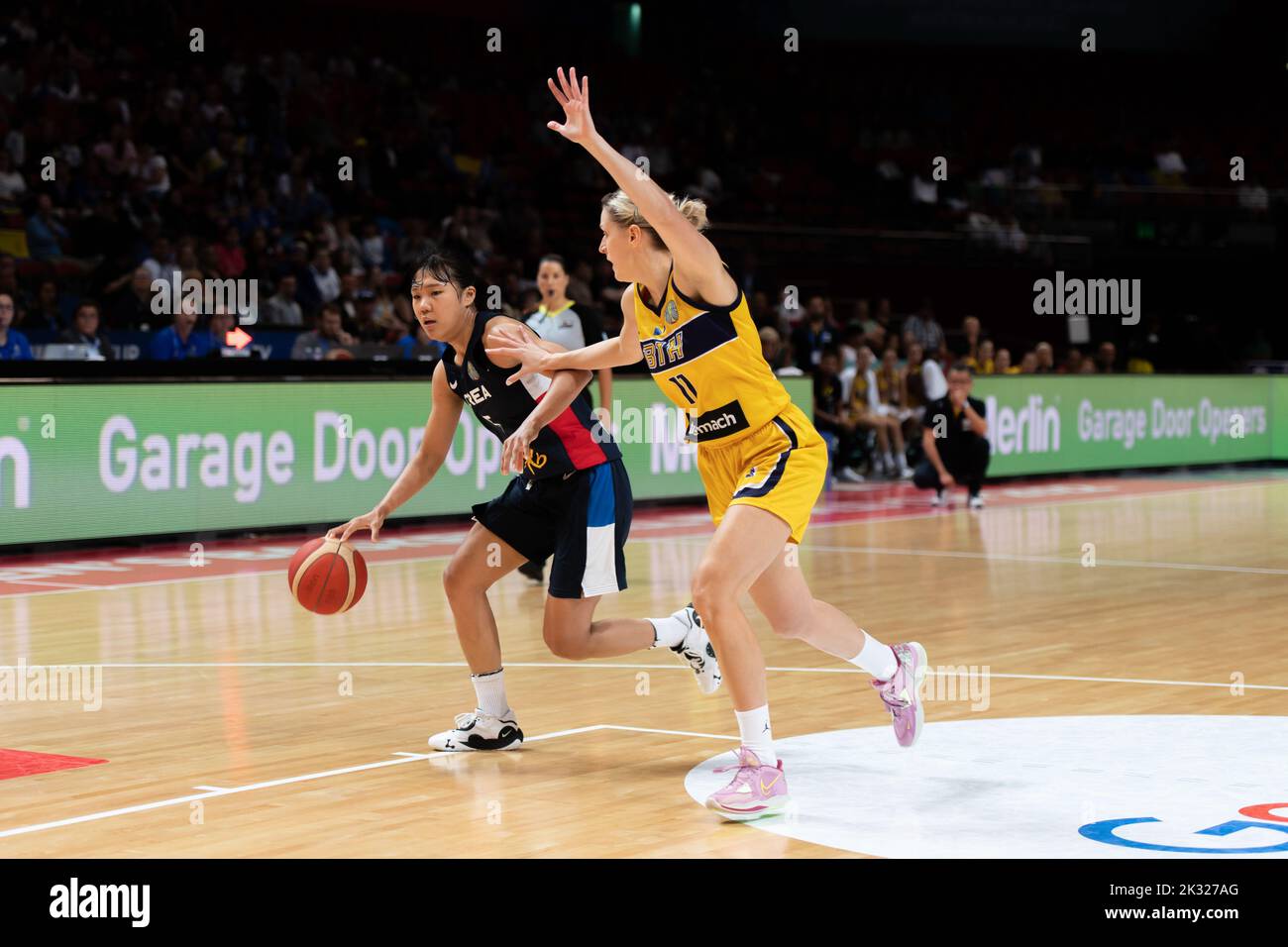 Sydney, Australia. 24th Sep, 2022. Jihyun Park of Korea and Nikolina ...