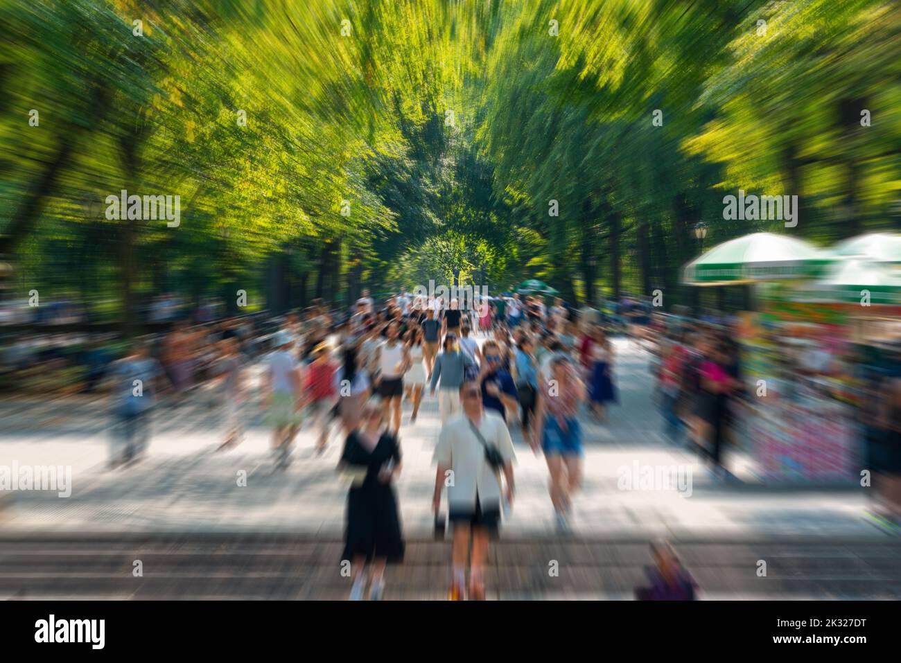Crowd in Central park in New York, motion blur effect Stock Photo - Alamy