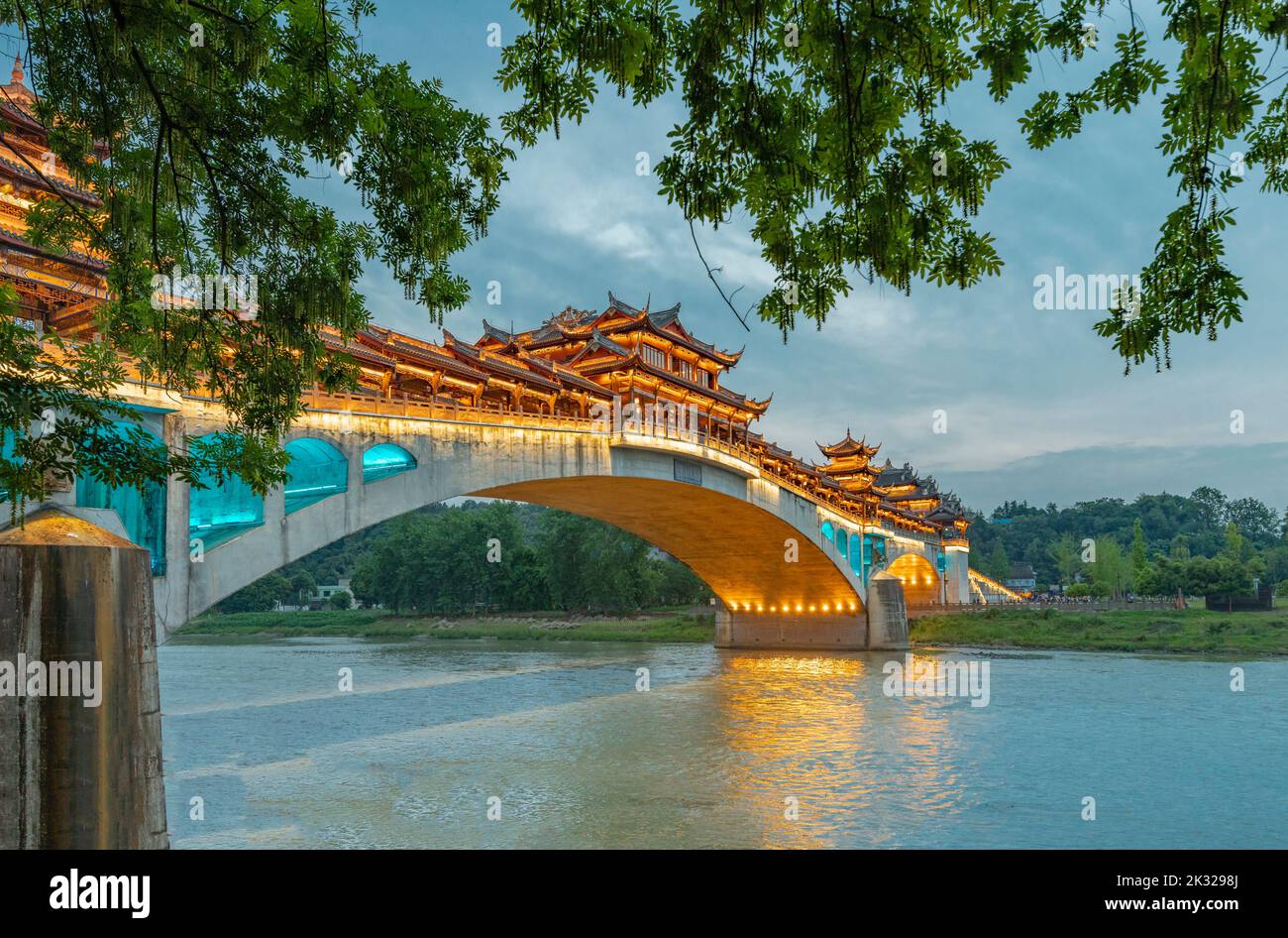 Night view of Huanglongxi Covered Bridge, Huanglongxi ancient town ...