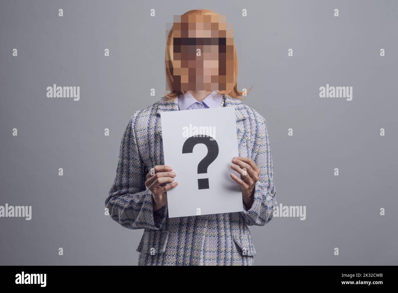 Blurred question mark hi-res stock photography and images - Alamy