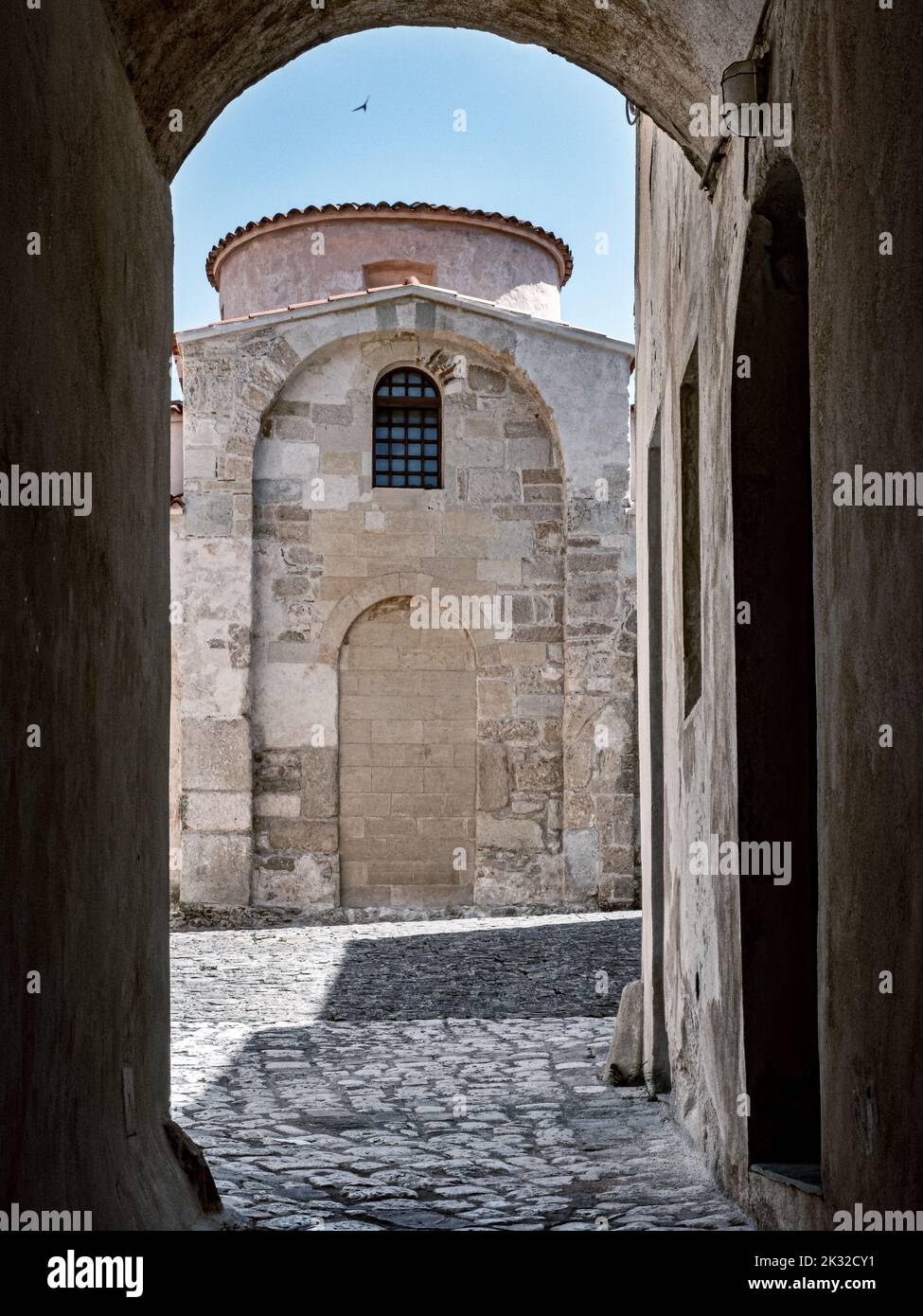 Famous alley center hi-res stock photography and images - Alamy