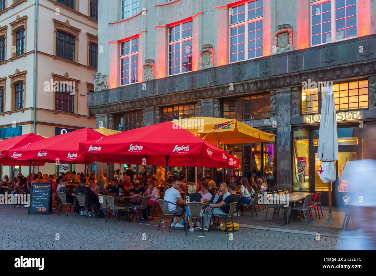 Leipzig: restaurant at square Markt, party mile, Zentrum (Old Town) in ...