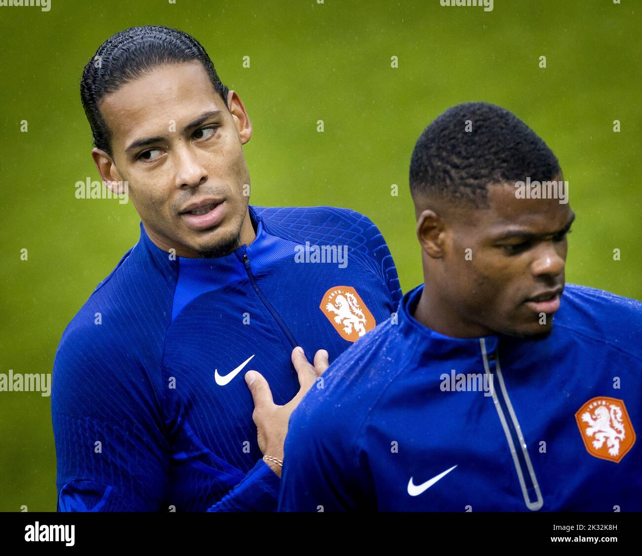 ZEIST - Virgil van Dijk and Denzel Dumfries during a training session ...