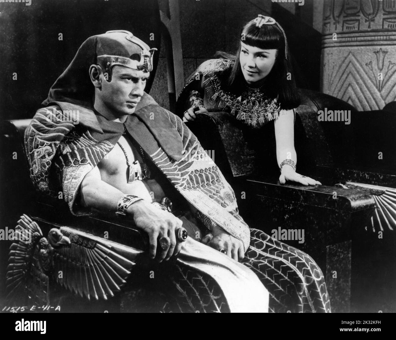 Anne Baxter Ten Commandments Breasts