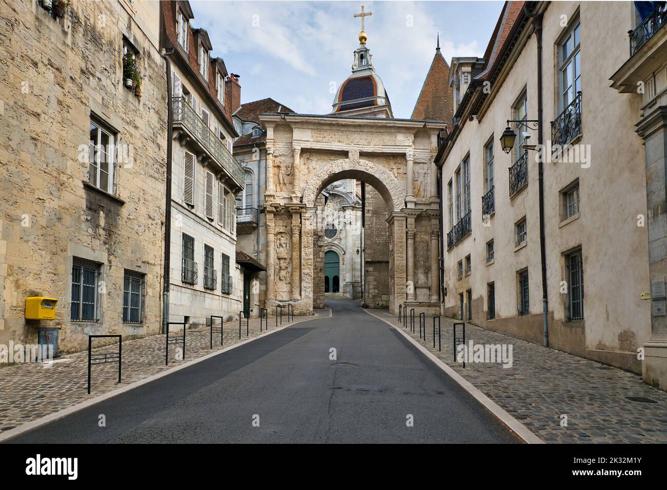 Roman black town gate Stock Photo - Alamy
