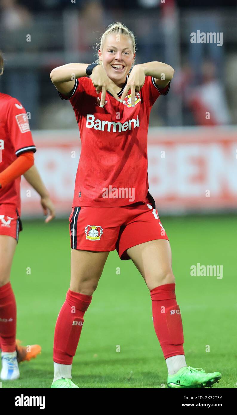 Leverkusen, Germany. 23rd Sep, 2022. Flyeralarm Women Bundesliga ...