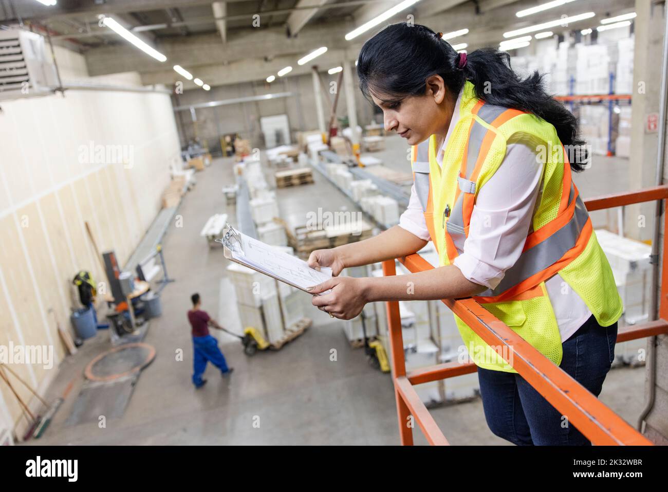 Distribution platform hi-res stock photography and images - Alamy