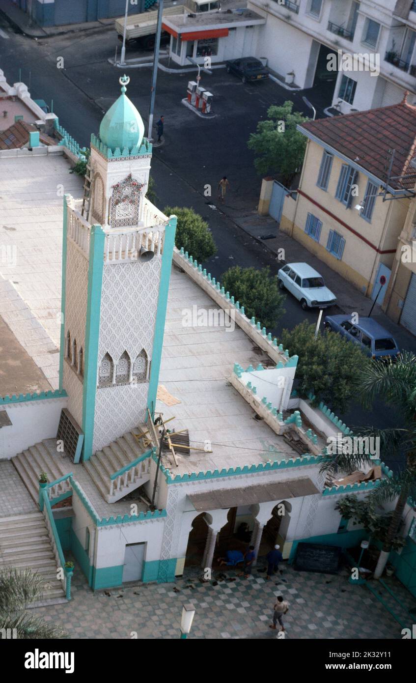 Algiers Algeria Overview of Mosque And Minaret Stock Photo - Alamy