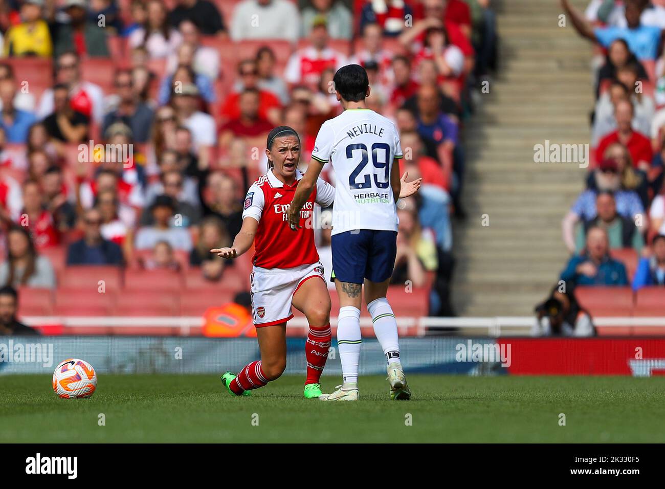Katie mccabe arsenal 2022 hi-res stock photography and images - Alamy
