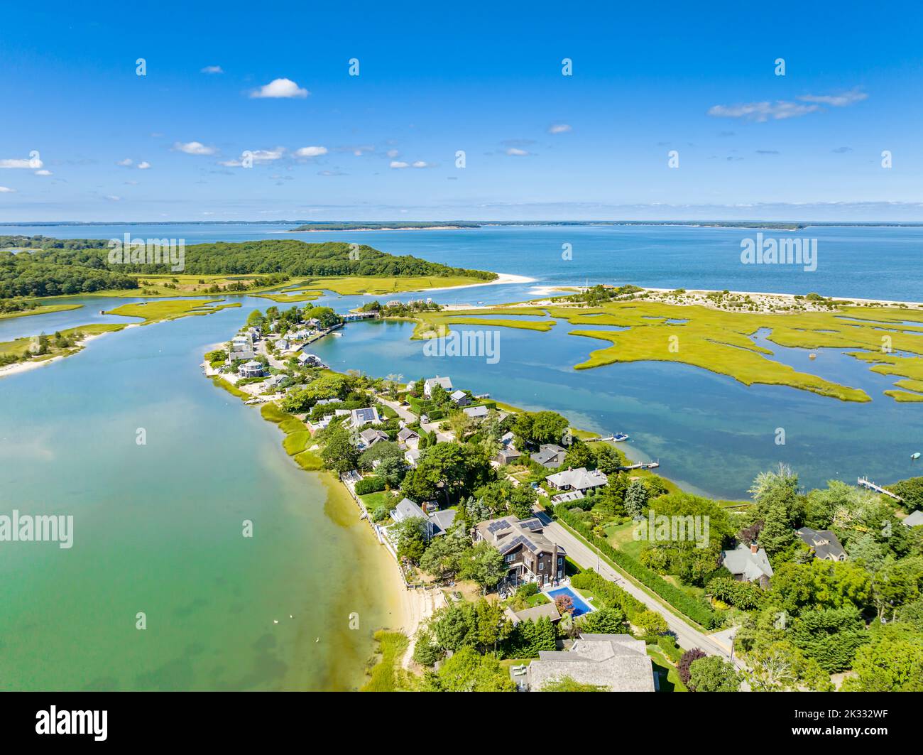 175 towd point road hi-res stock photography and images - Alamy
