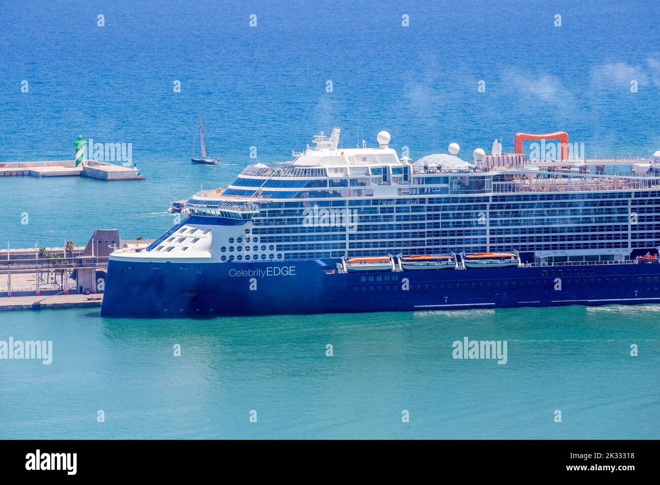 Ship ships cruise cruises hi-res stock photography and images - Alamy