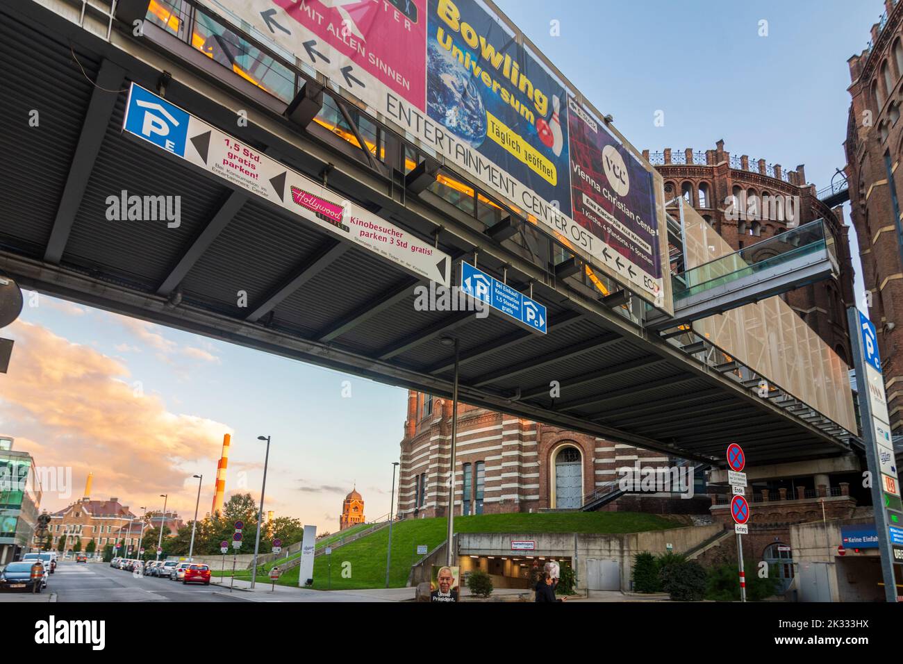 Wien, Vienna: pedestrian bridge from Entertainment Center Gasometer to ...