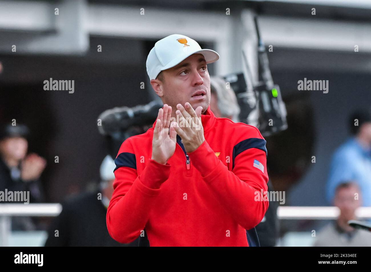 First tee box hi-res stock photography and images - Alamy