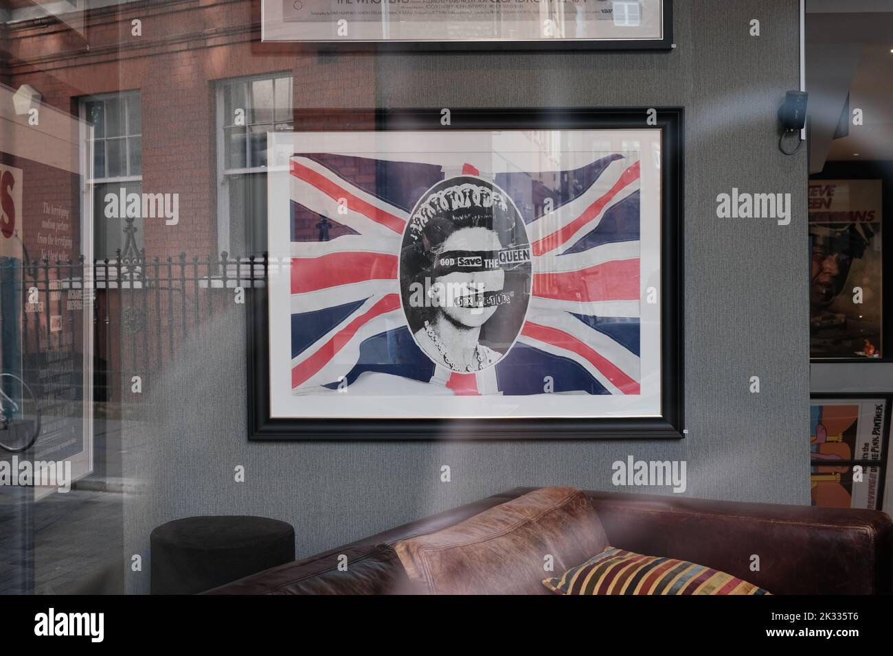 1977 poster punk hi-res stock photography and images - Alamy