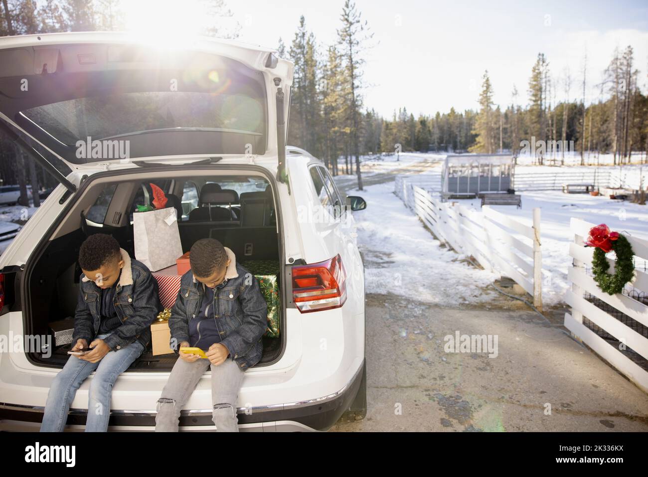 Trunk of car hi-res stock photography and images - Alamy