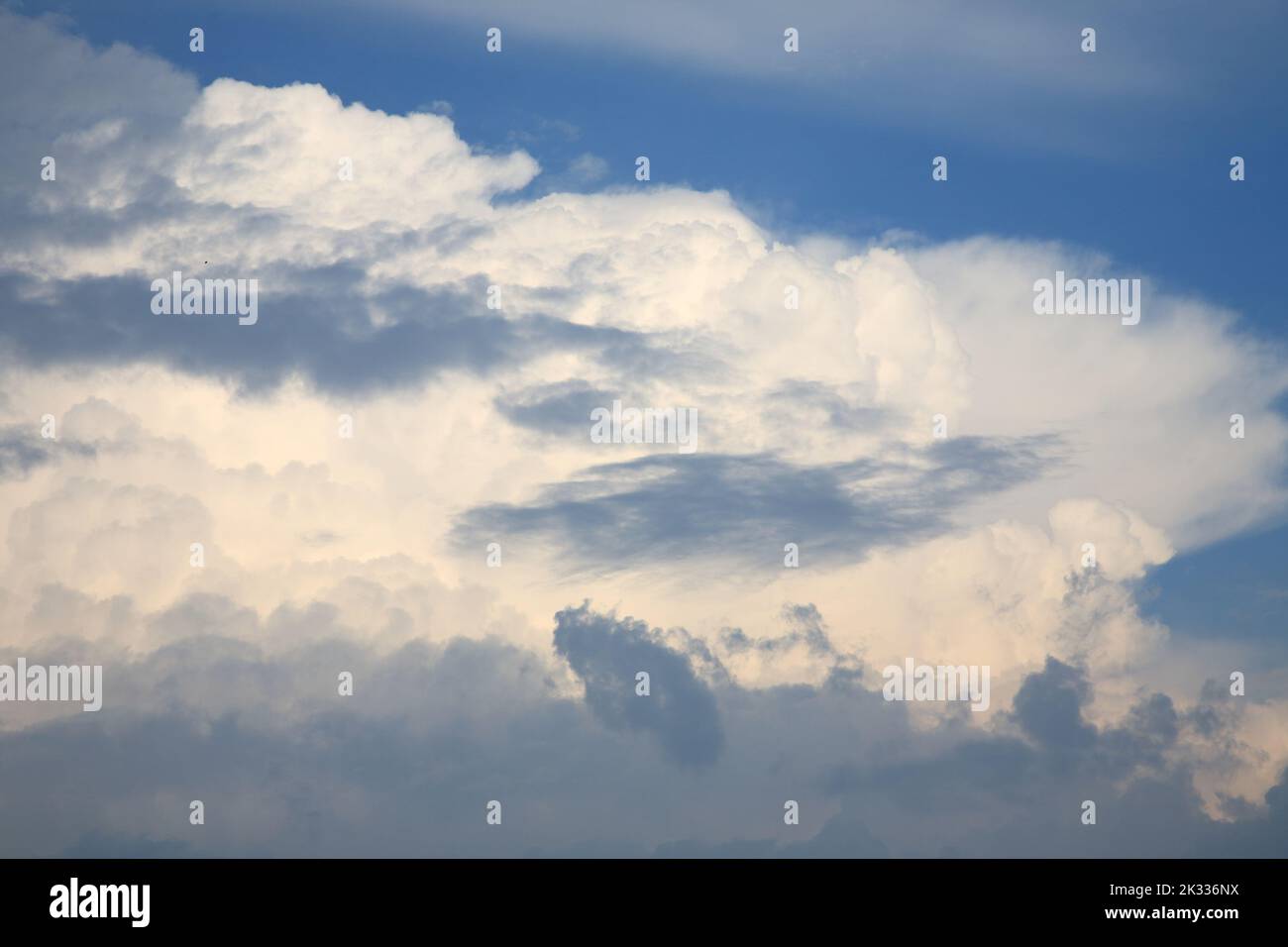 Wolken Kanada / Clouds Canada Stock Photo - Alamy