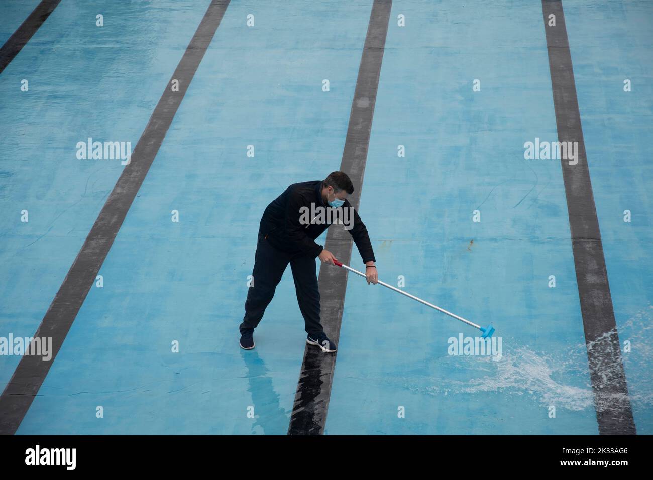 OUTDOOR SWIMMING POOL/LIDO AT GOUROCK...GOUROCK OUTDOOR POOL IS A SALT ...