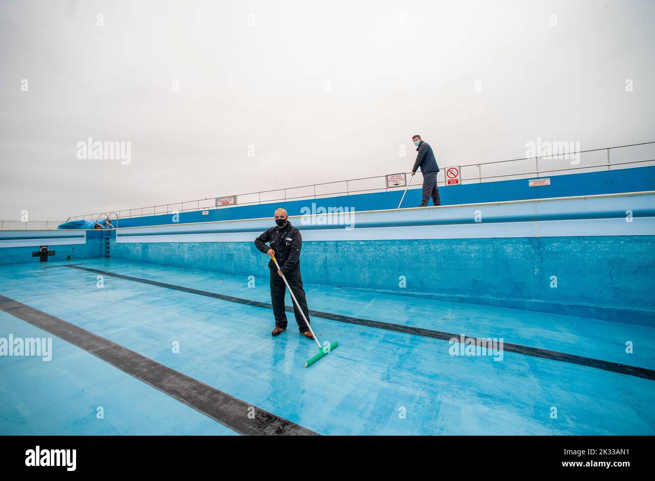 OUTDOOR SWIMMING POOL/LIDO AT GOUROCK...GOUROCK OUTDOOR POOL IS A SALT ...