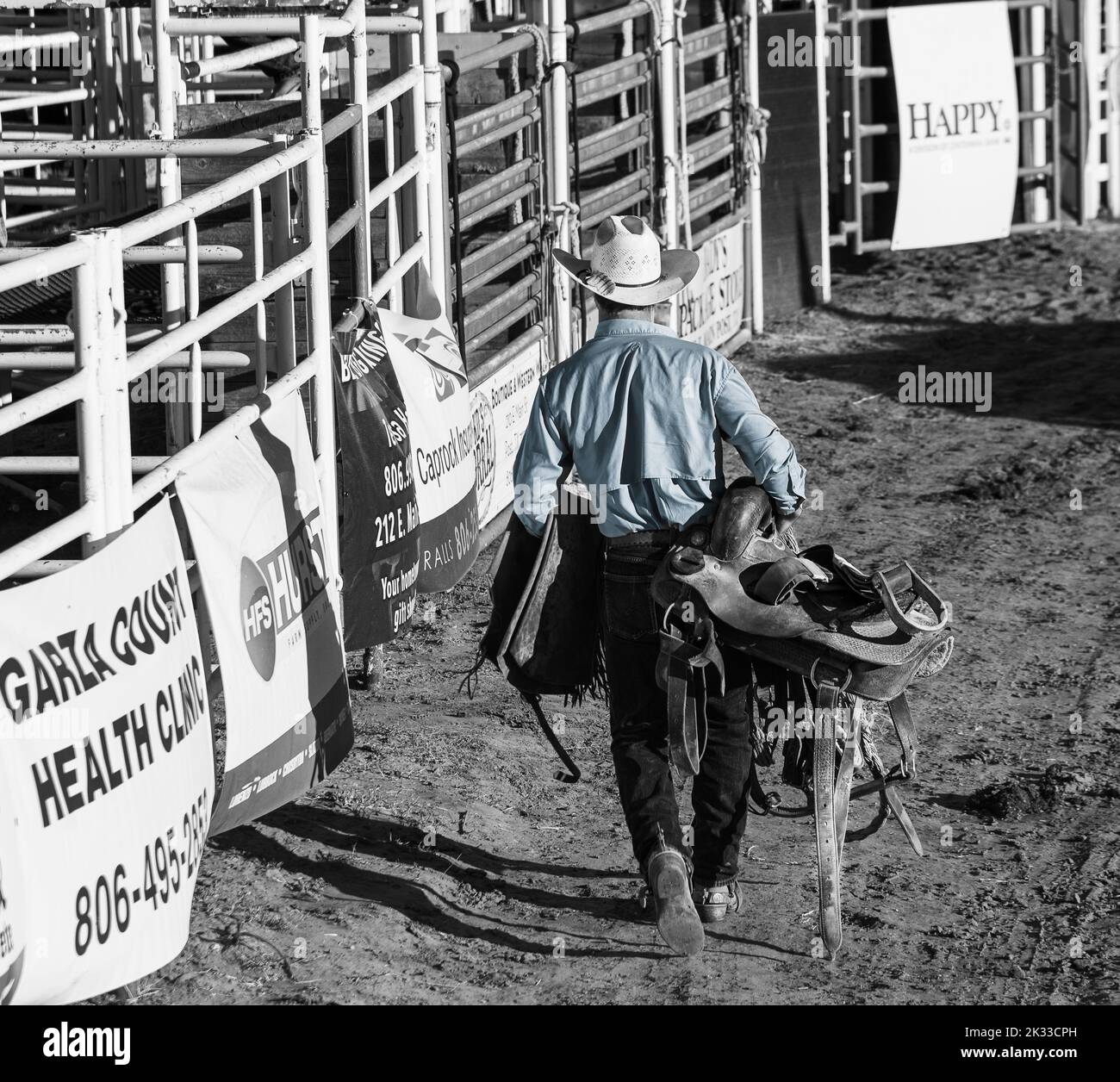 Cowboy riding horse rodeo town hi-res stock photography and images - Alamy