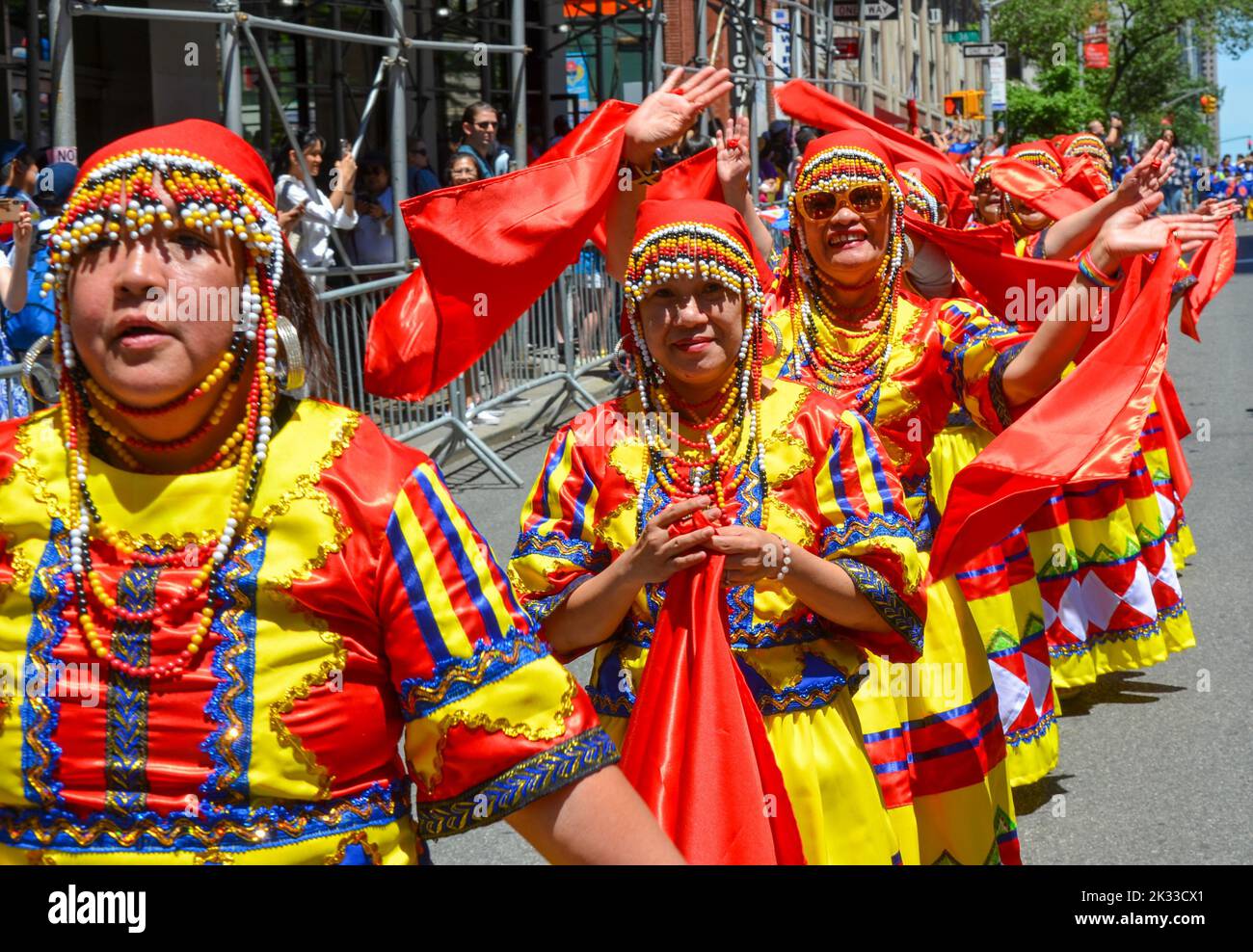 Philippine Independence Day Parade A Growing Filipino Diaspora Means
