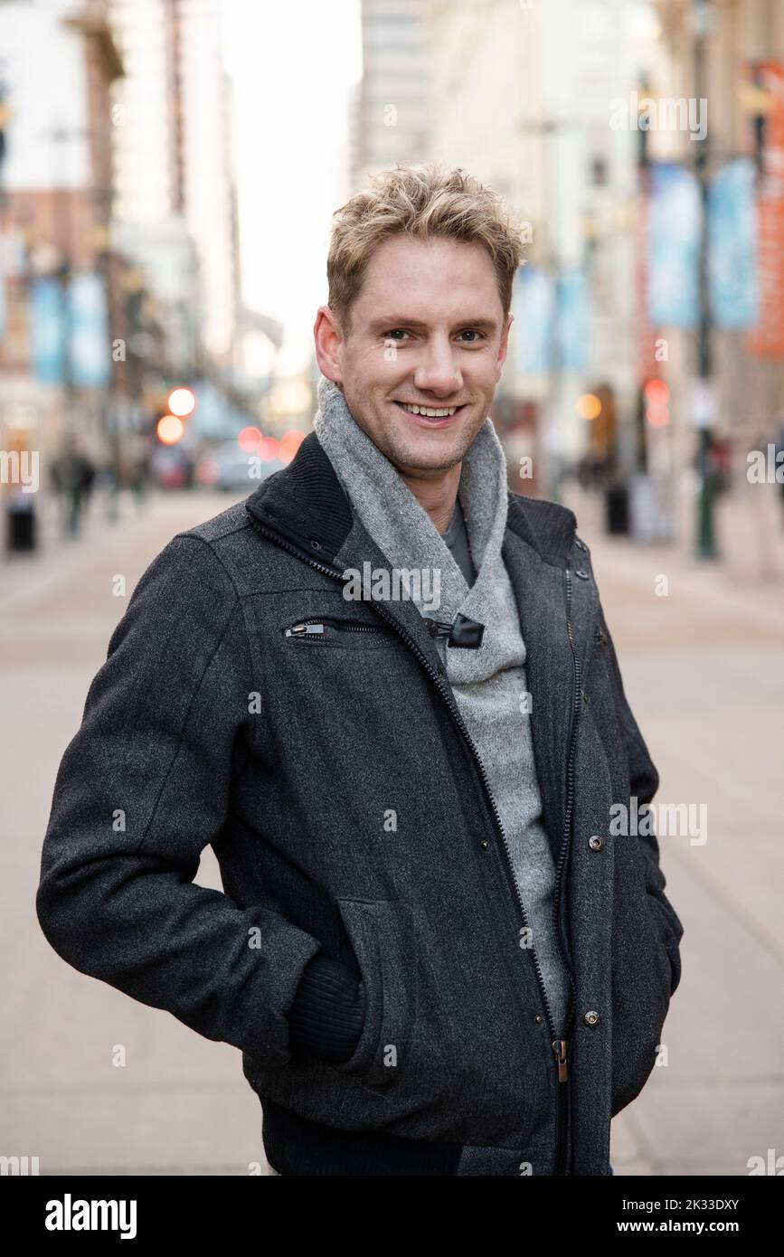 Man with life jacket hi-res stock photography and images - Alamy