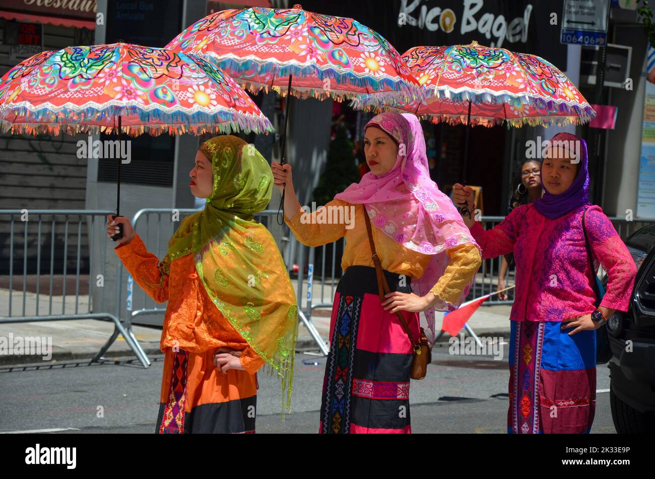 The participants in traditional Filipino outfits marching in the ...