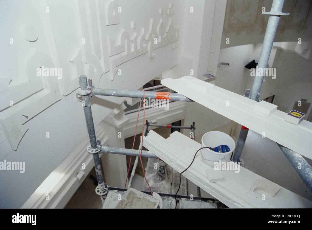 Construction site of Lyons Great Mosque, masters staff and stucco at ...
