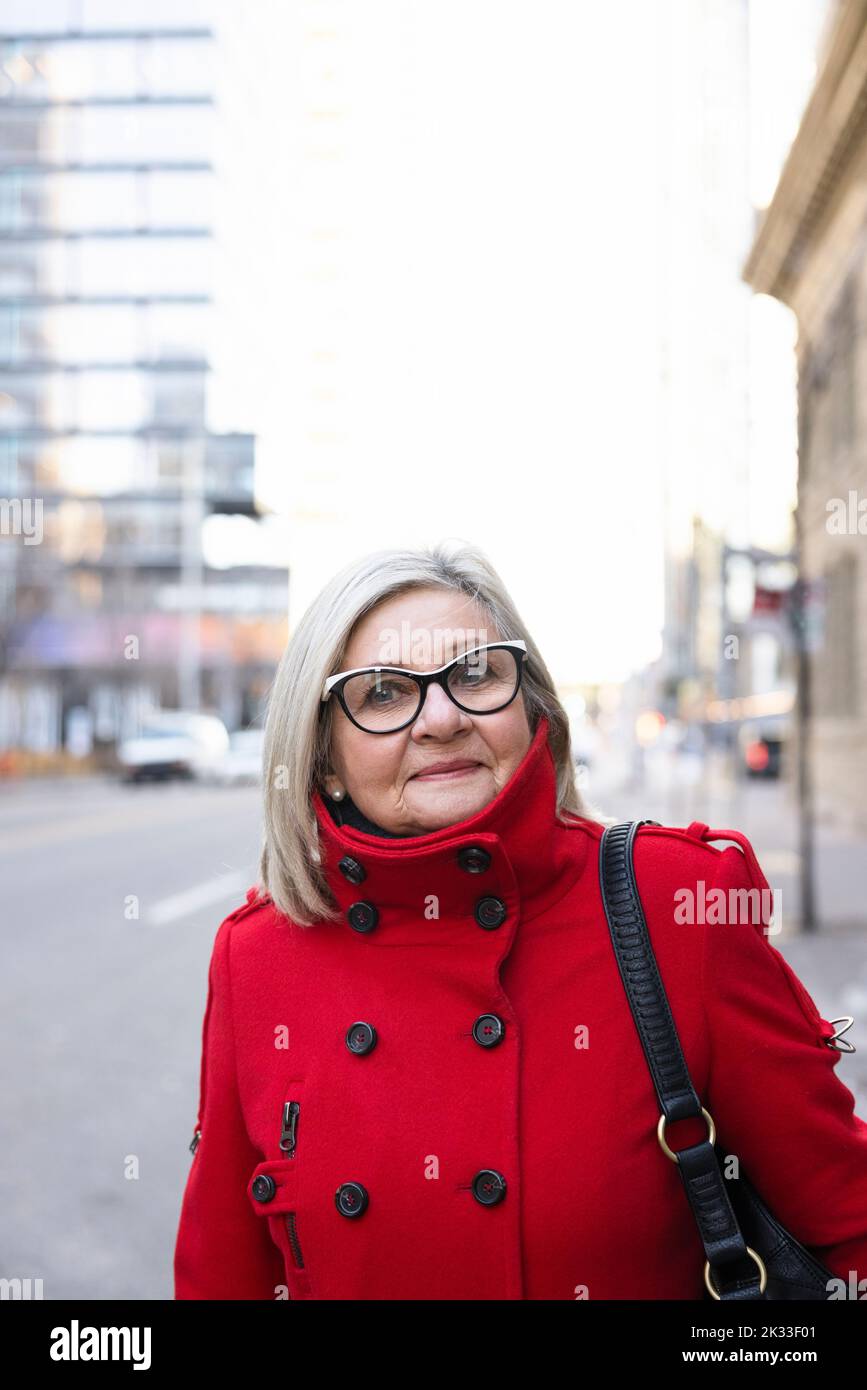 Wool coat woman senior hi-res stock photography and images - Alamy