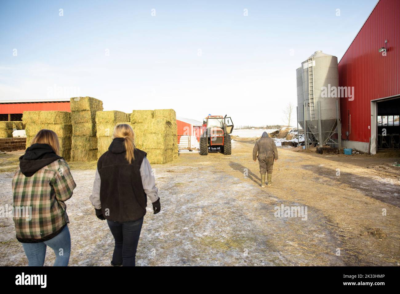 Farmers family hi-res stock photography and images - Alamy