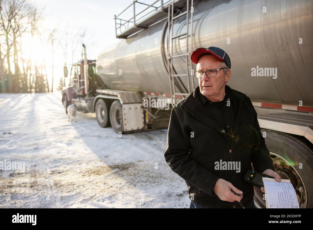Milk tanker hi-res stock photography and images - Alamy