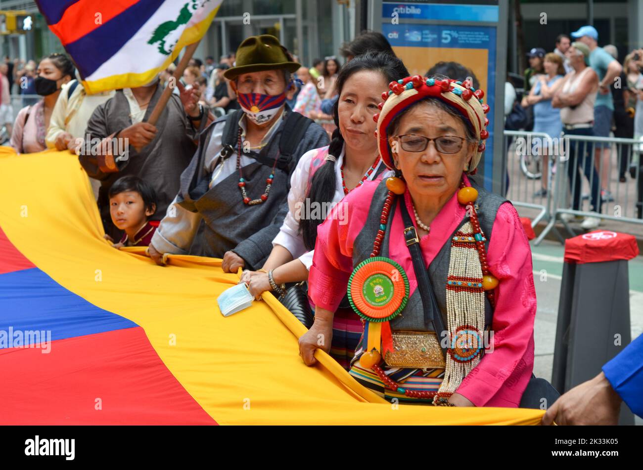The participants of the 37th Annual NYC Immigrants Parade celebrating ...
