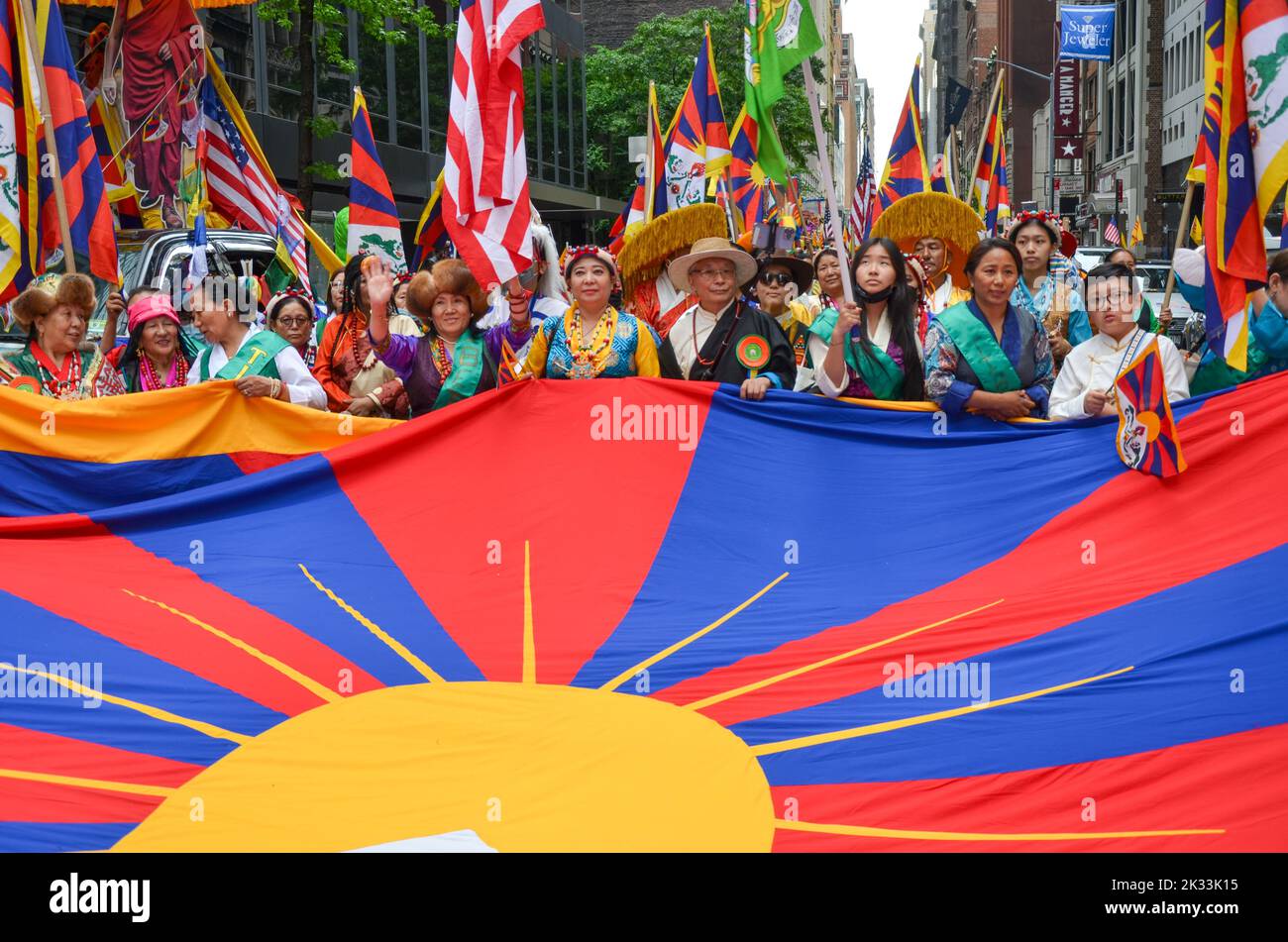The participants of the 37th Annual NYC Immigrants Parade holding the ...