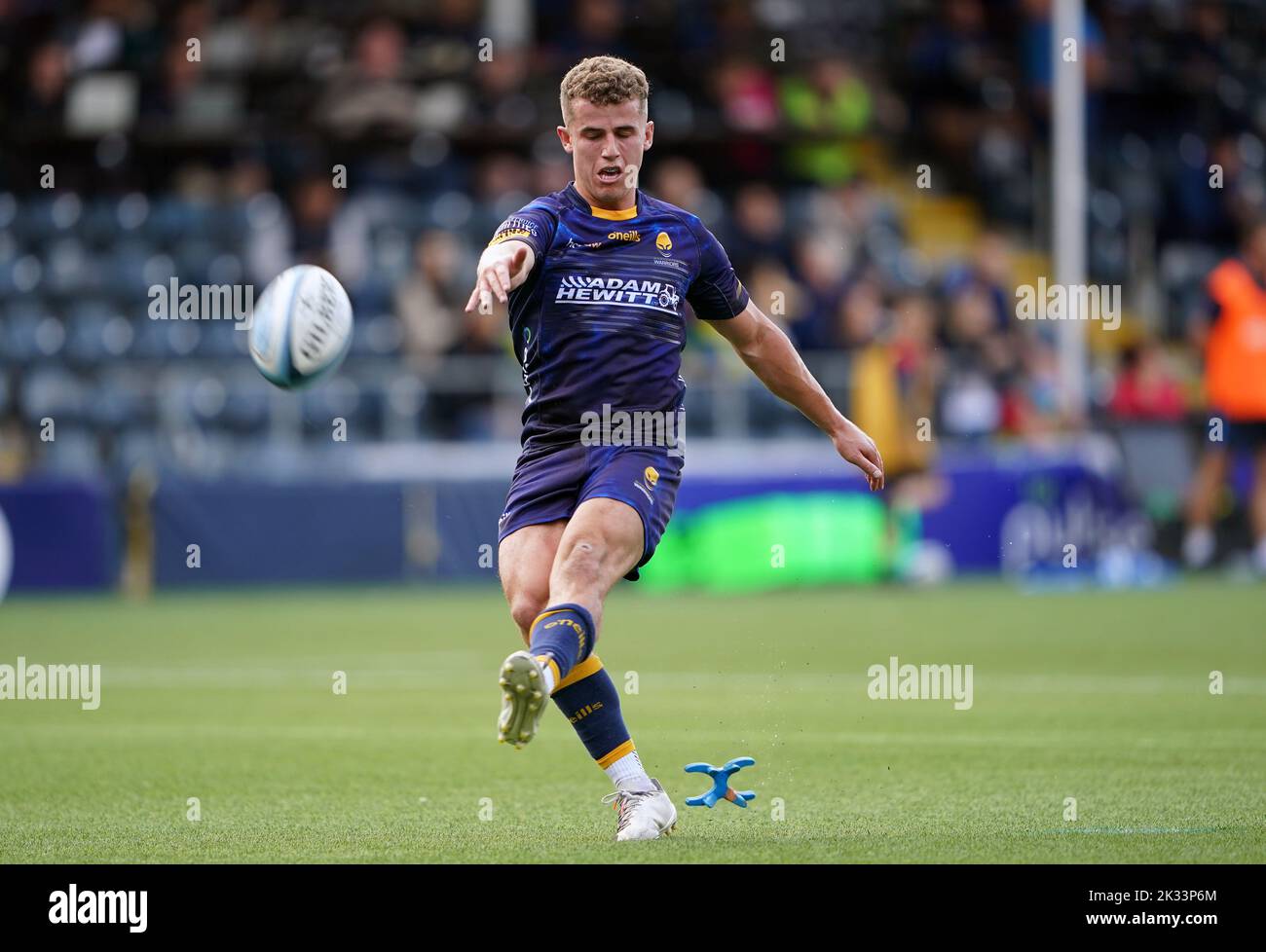 Worcester warriors billy searle hi-res stock photography and images - Alamy