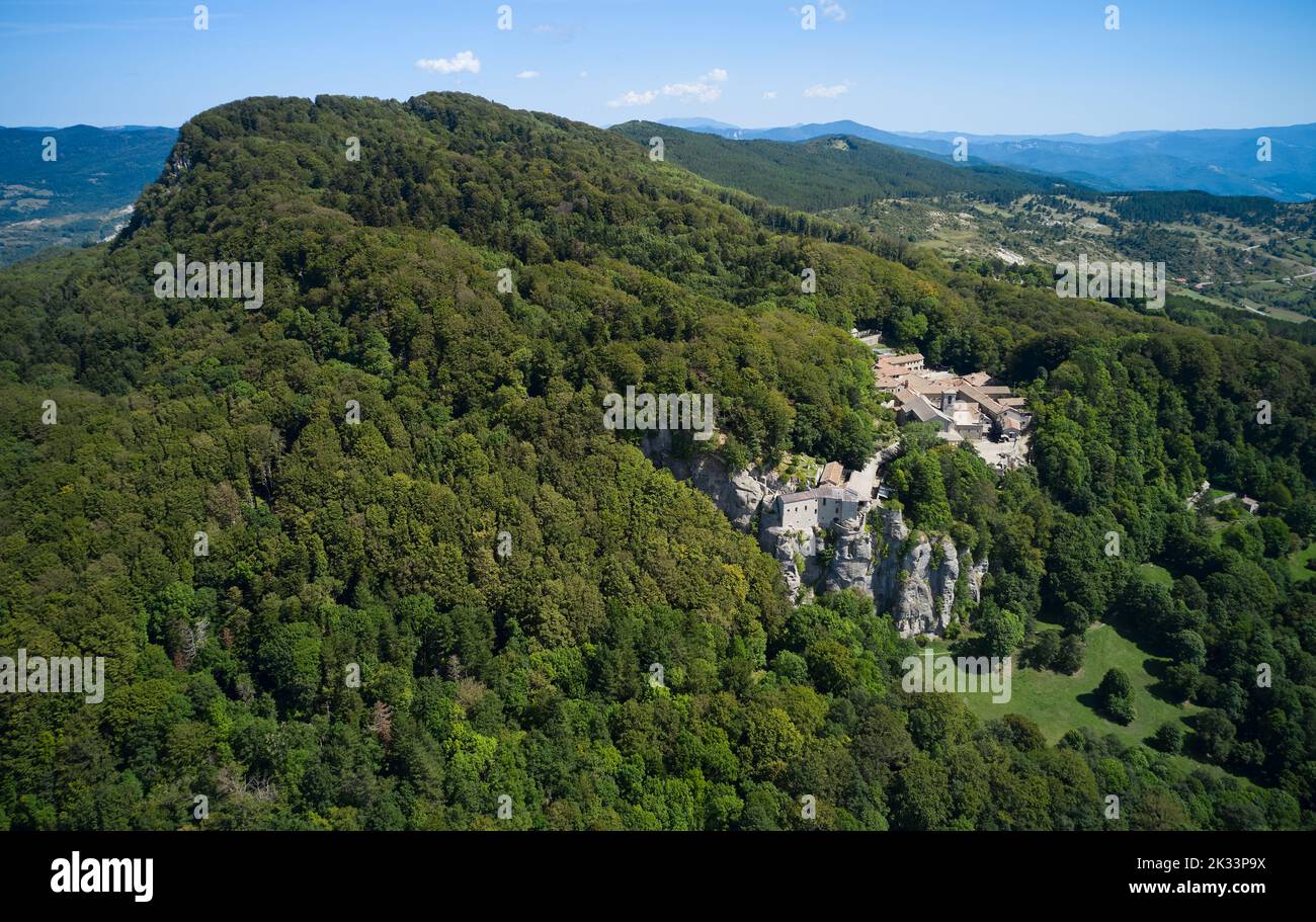extended aerial view of the sanctuary of la verna in tuscany Stock ...