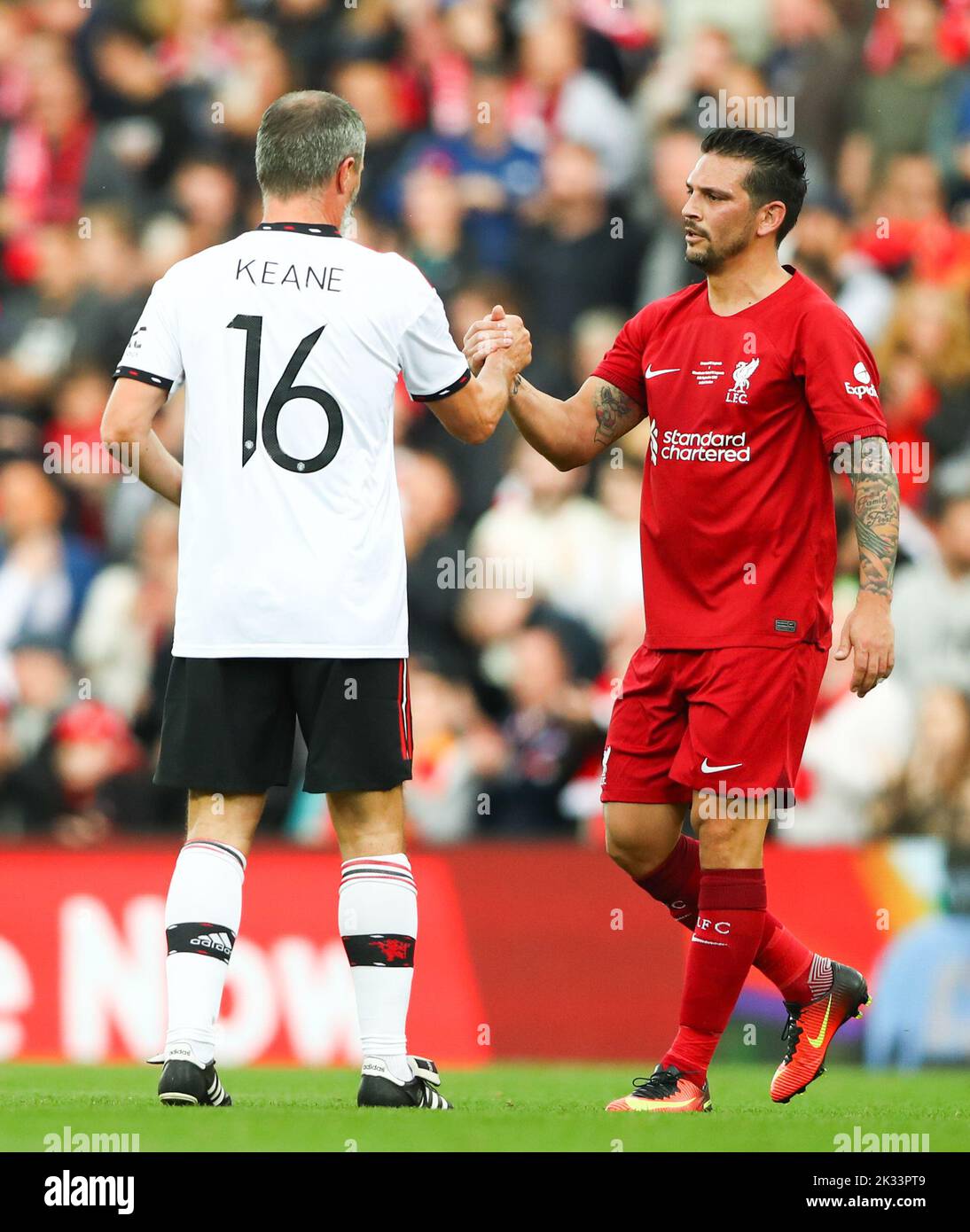 Liverpool legends keane hi-res stock photography and images - Alamy