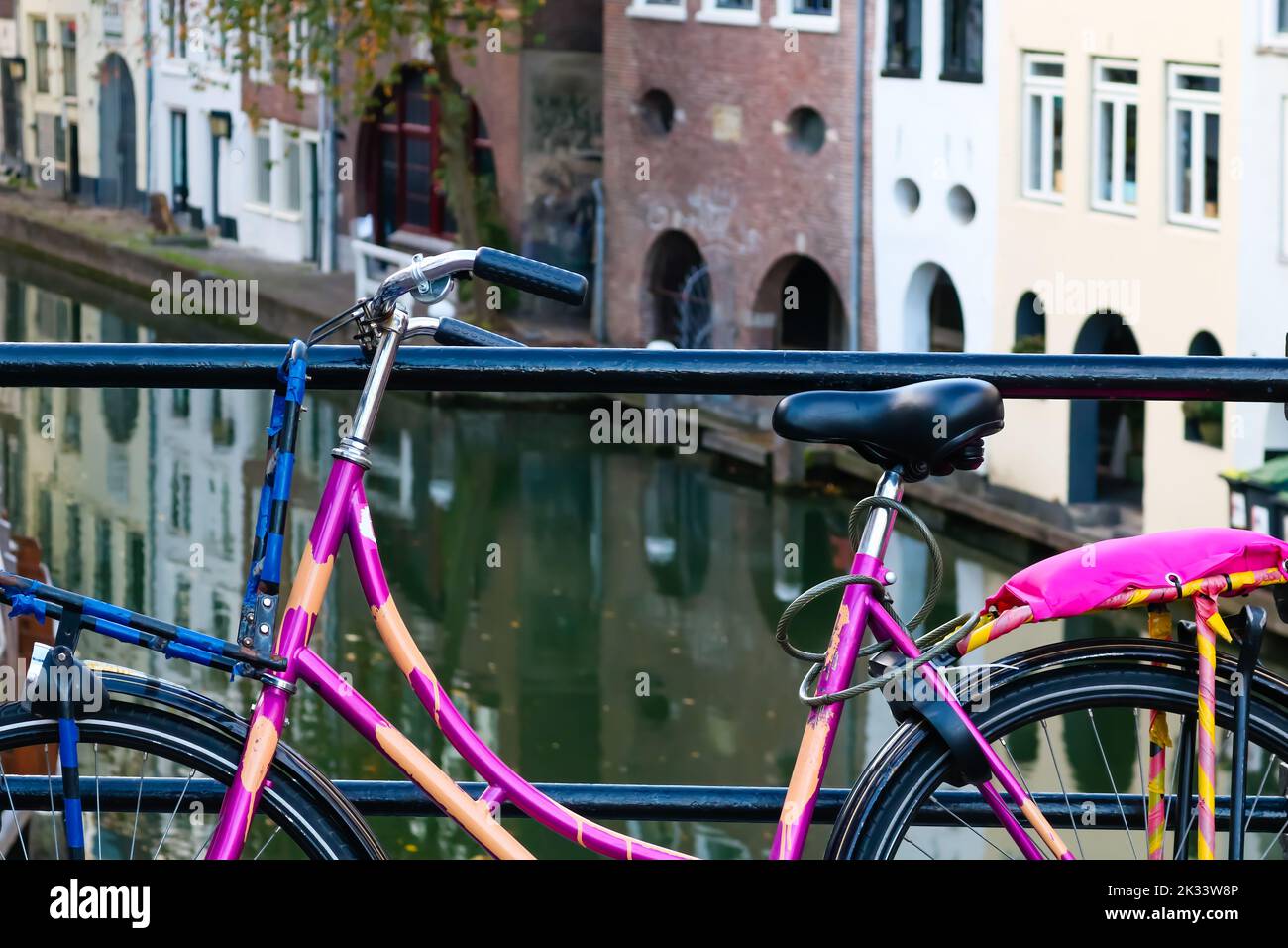Old dutch bike orange hi-res stock photography and images - Alamy