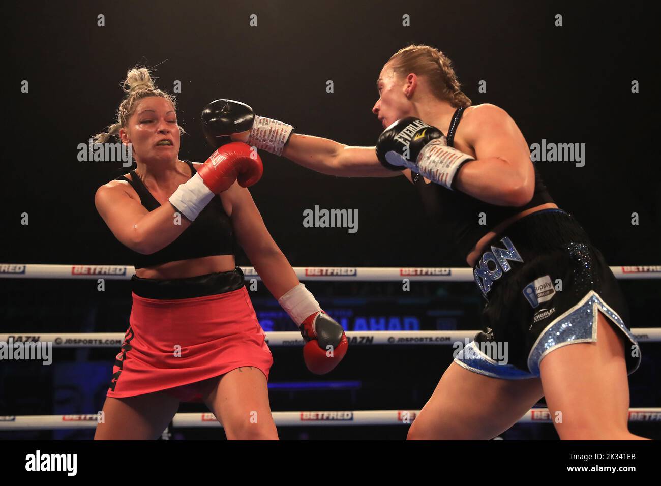 Rhiannon Dixon (right) in action against Edina Kiss in the Lightweight ...