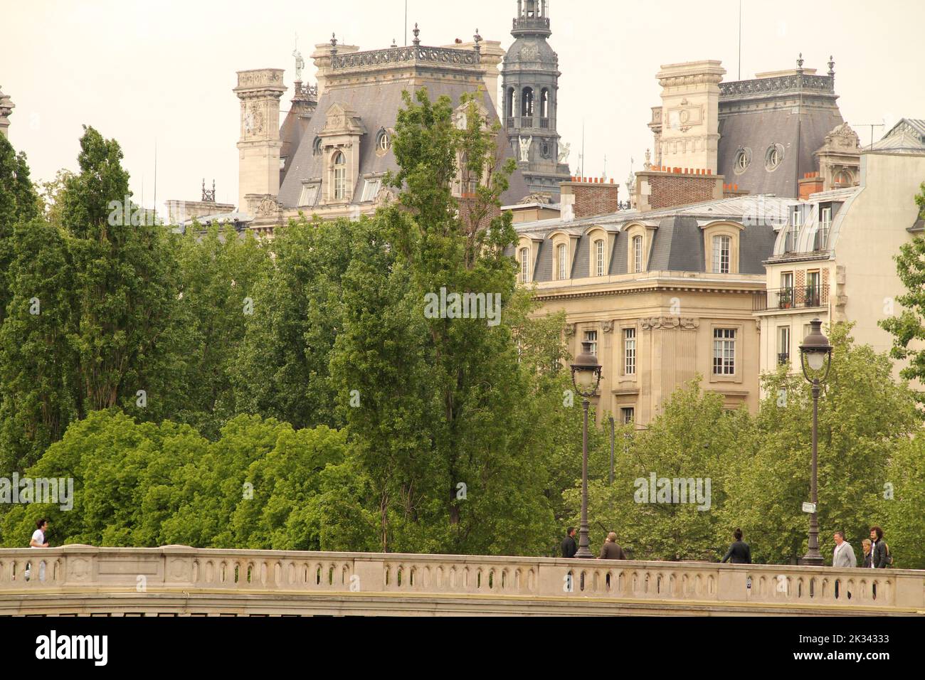 A tall building castle in Paris Stock Photo - Alamy