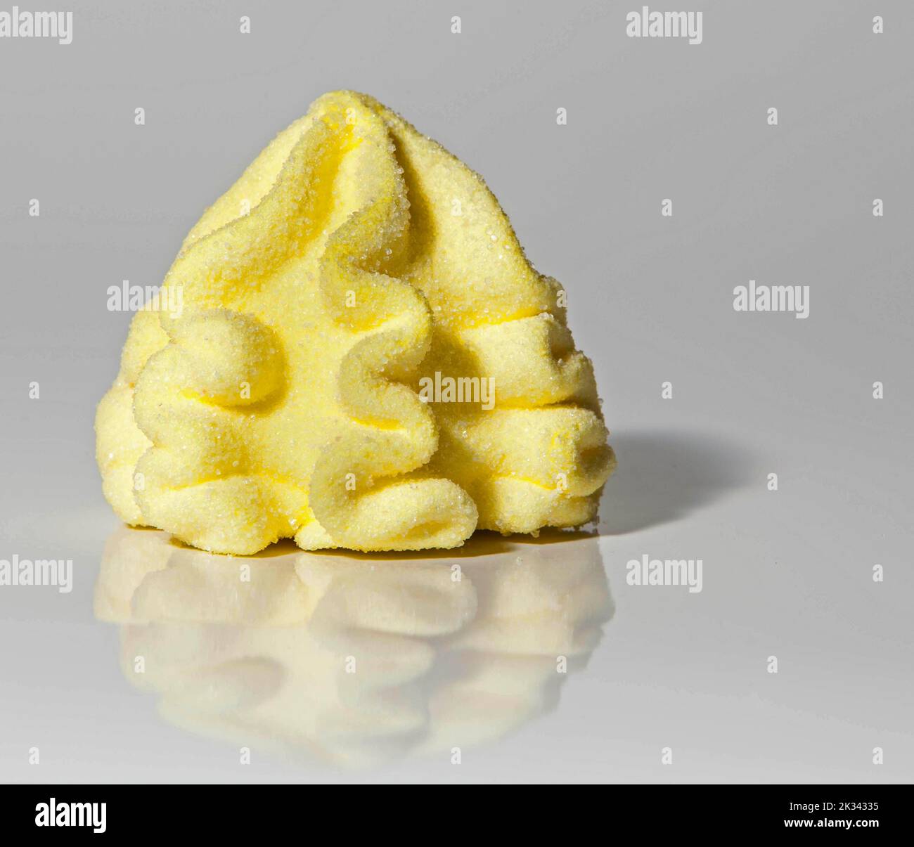 Marshmallow hi-res stock photography and images - Alamy