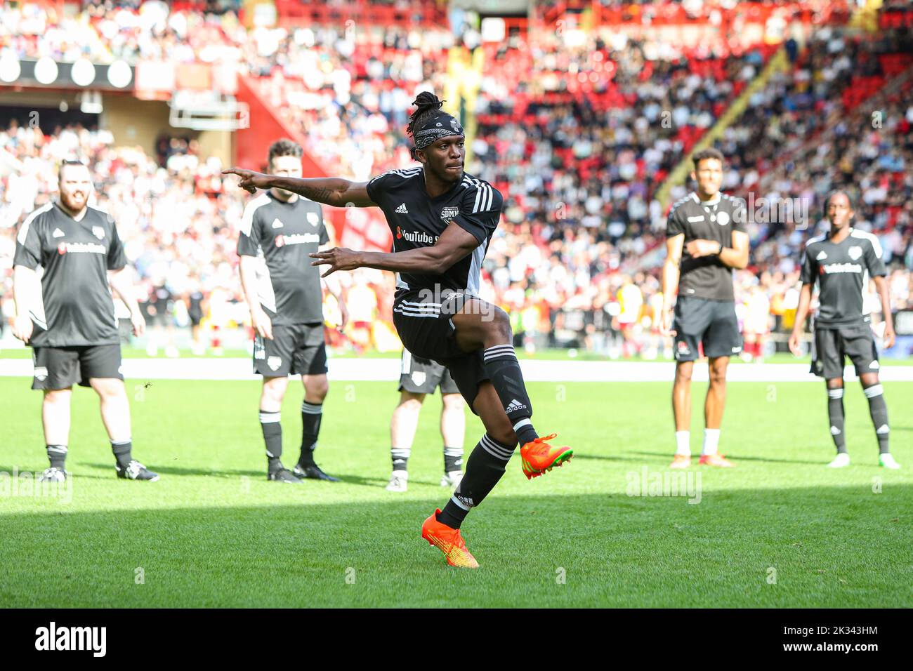 EDITORIAL USE ONLY Sidemen’s KSI warms up before the Sidemen FC VS ...