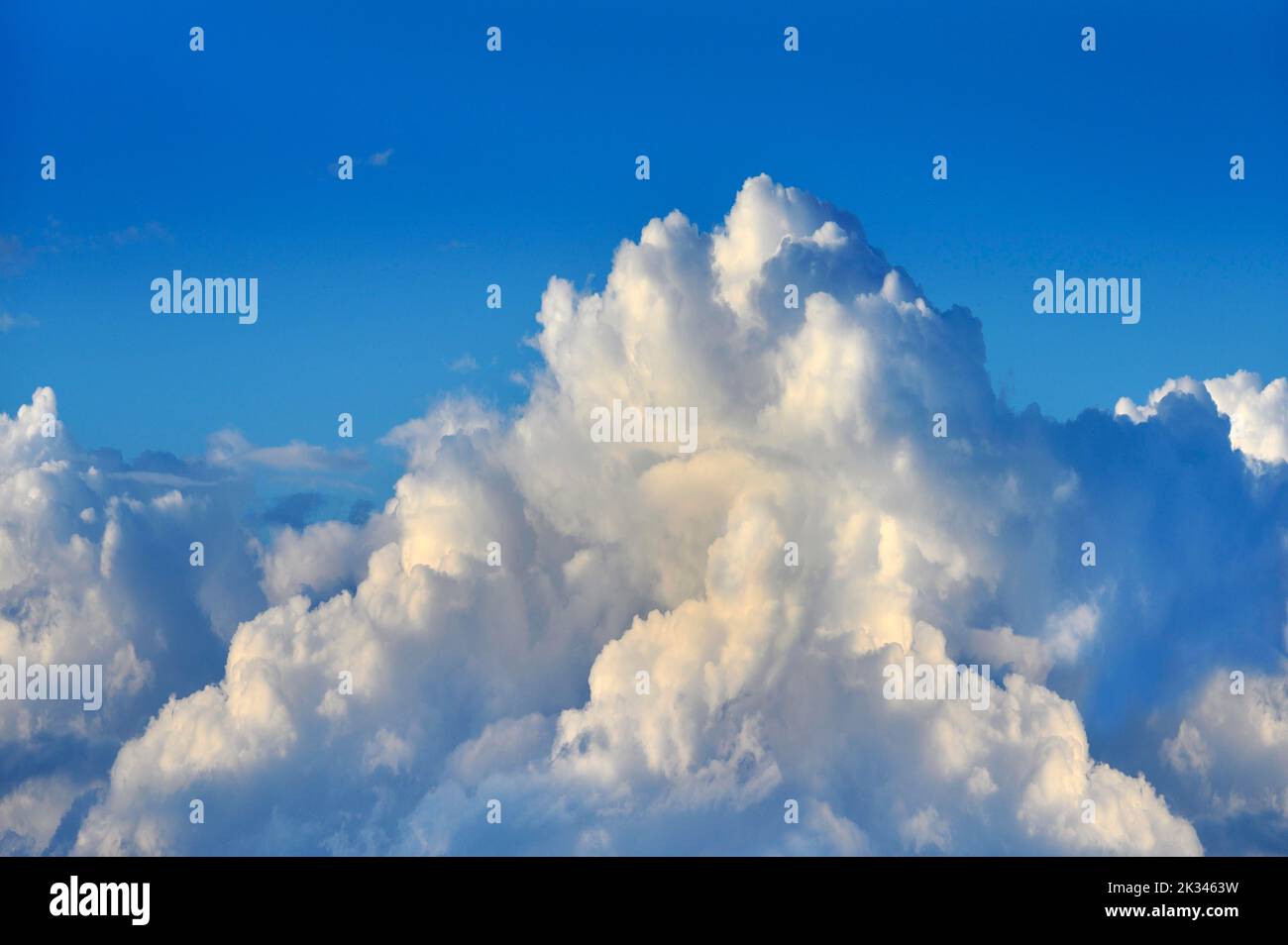 Cluster clouds Cumulus (Cu), Allgaeu, Bavaria, Germany Stock Photo - Alamy