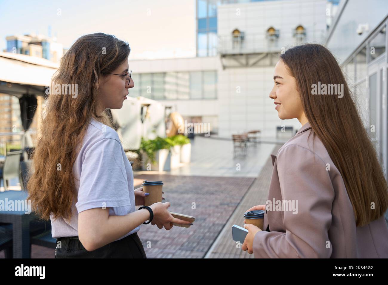 Coffee break walk office smile hi-res stock photography and images - Alamy