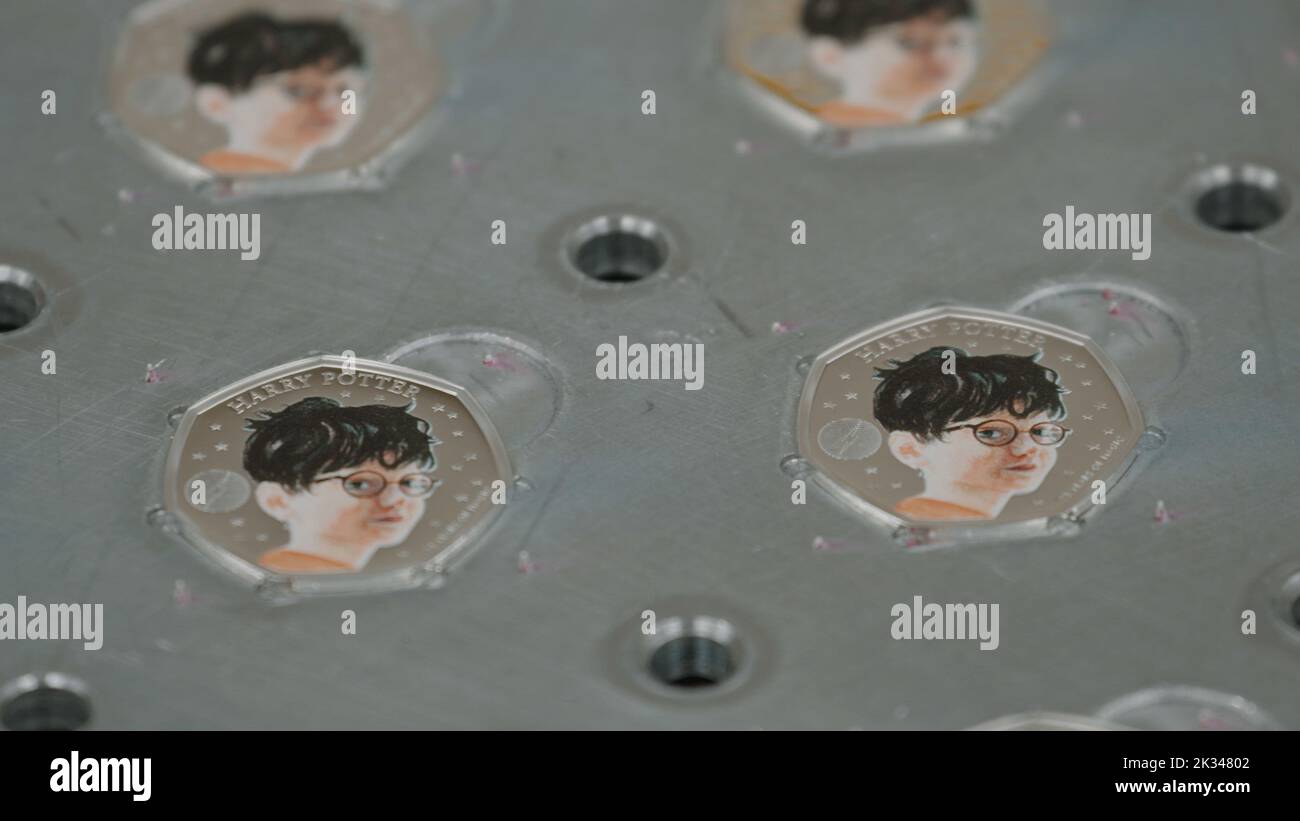 Harry potter coins hi-res stock photography and images - Alamy