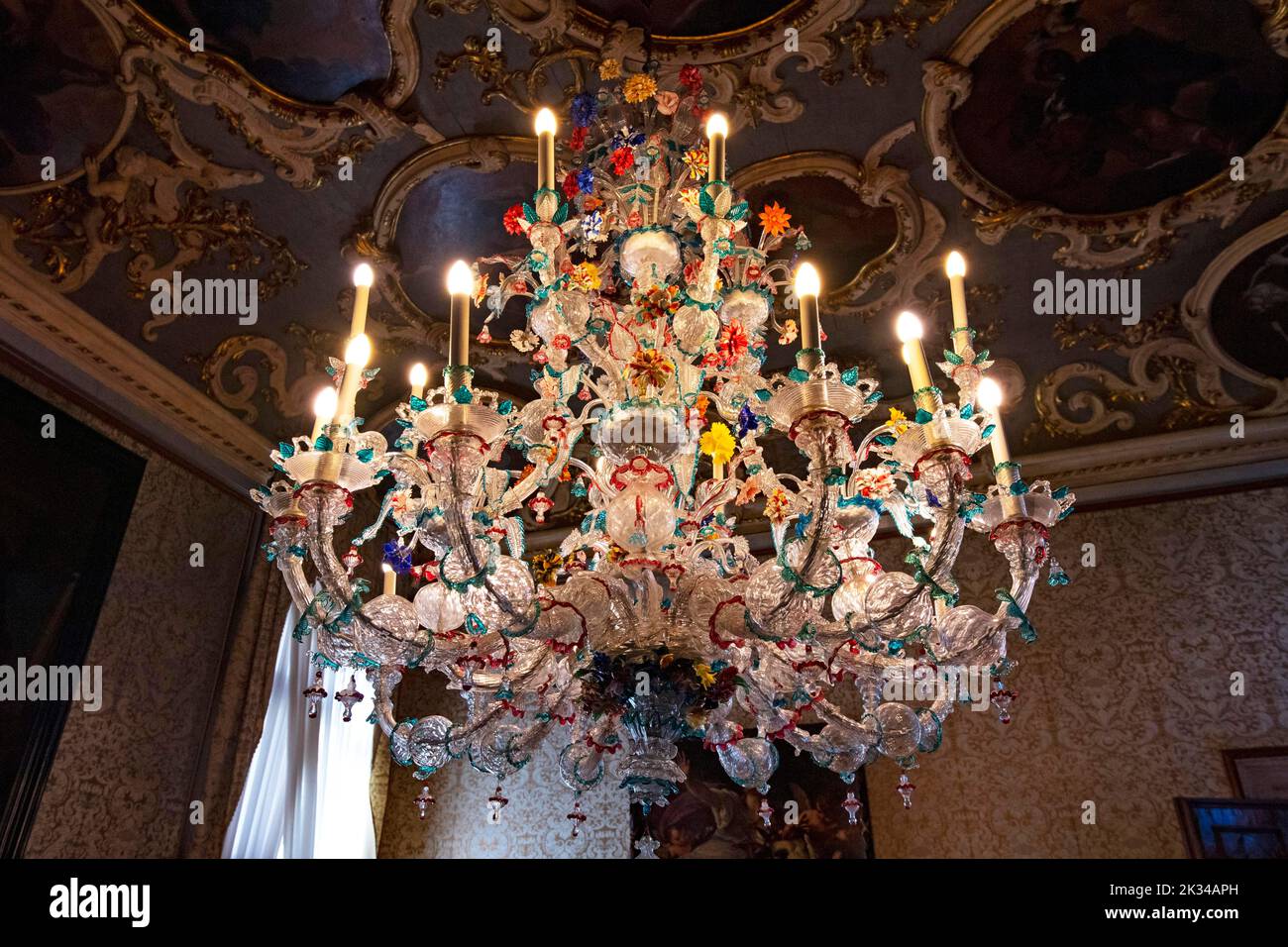 Magnificent chandelier, Murano glass chandelier, Ca' Rezzonico, Palace ...