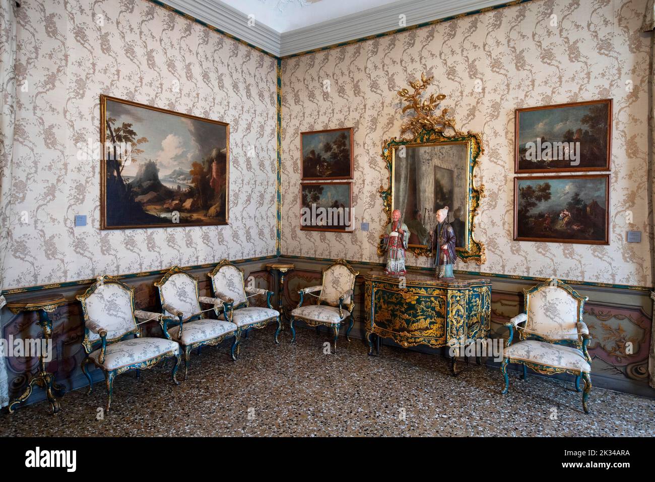 Parlatorium Room, Ca' Rezzonico, Palace, Museo del Settecento Veneziano ...