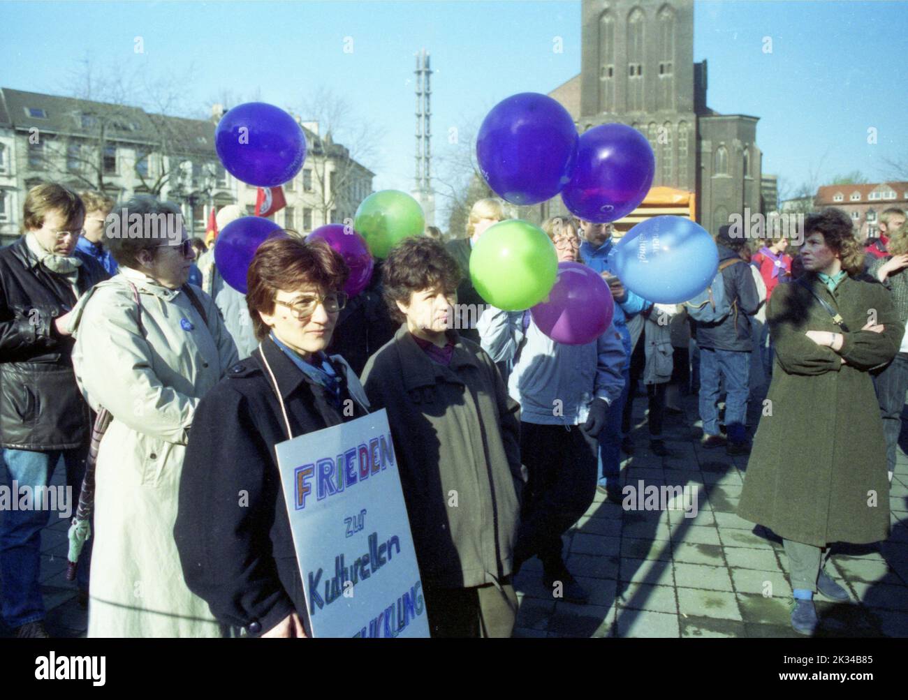 25 march 1989 hi-res stock photography and images - Alamy